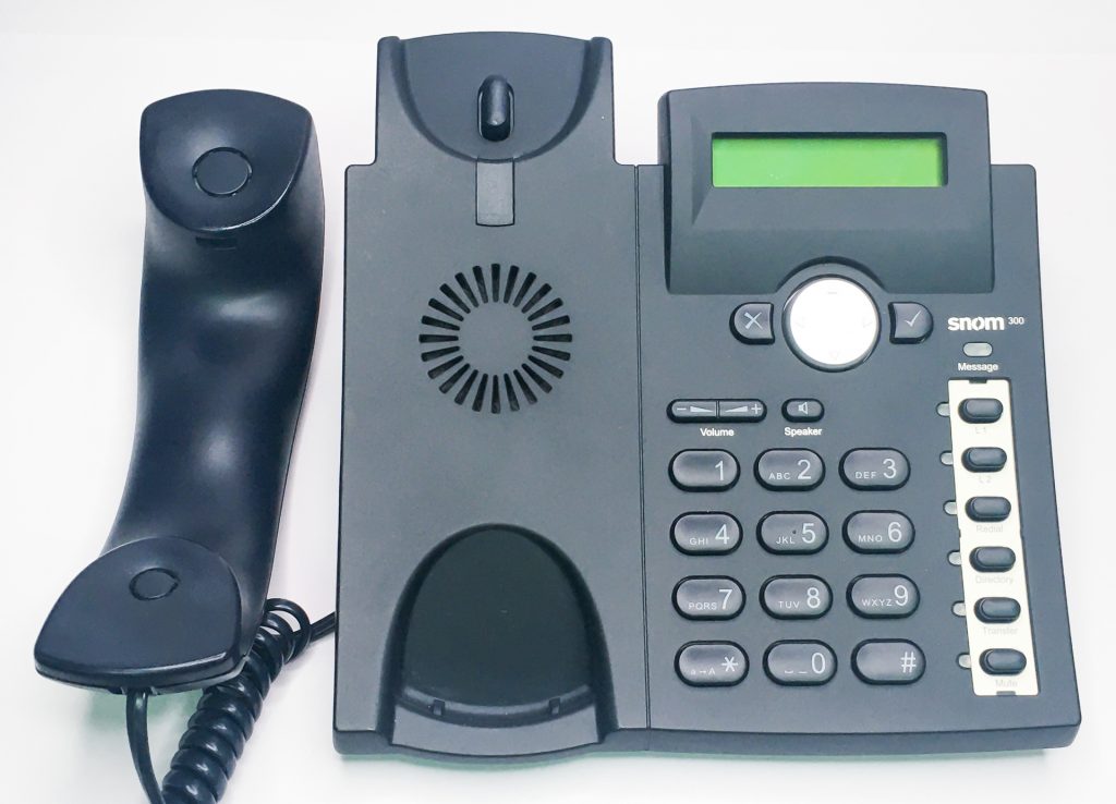 snom 300 VoIP商用話機 (支援PoE供電) - OSSLab.tv