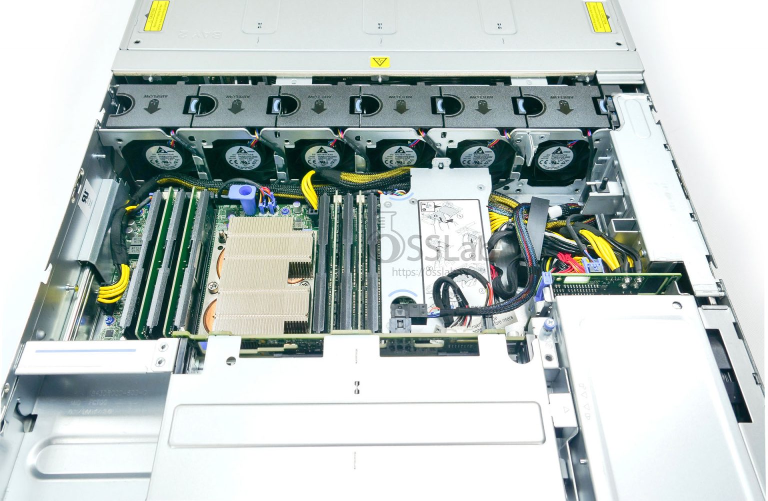 Dell EMC PowerEdge R740xd2 機架式伺服器主機2U 3.5" 26-bay (新) - OSSLab.tv